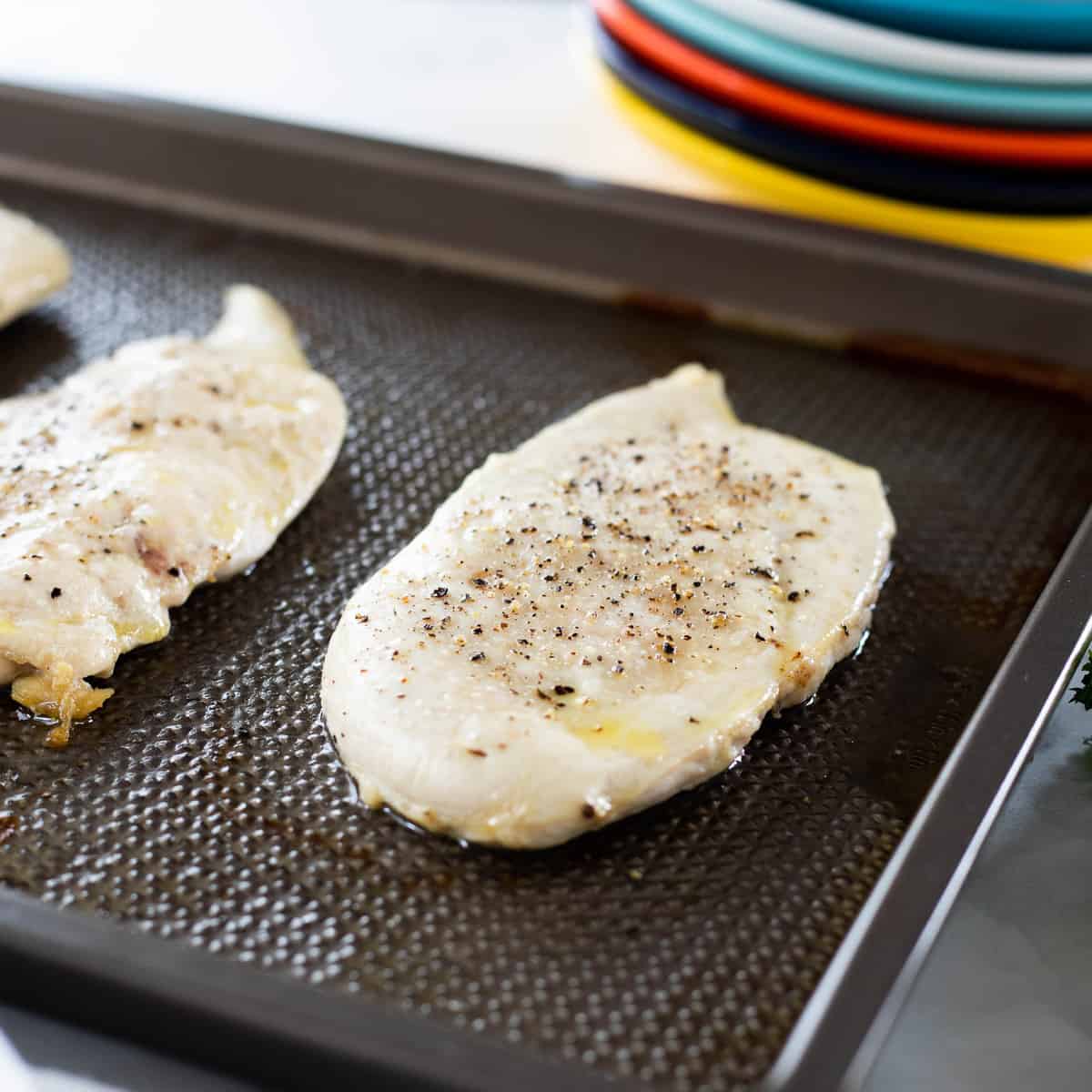 How long does a thin chicken breast take to bake at 350?