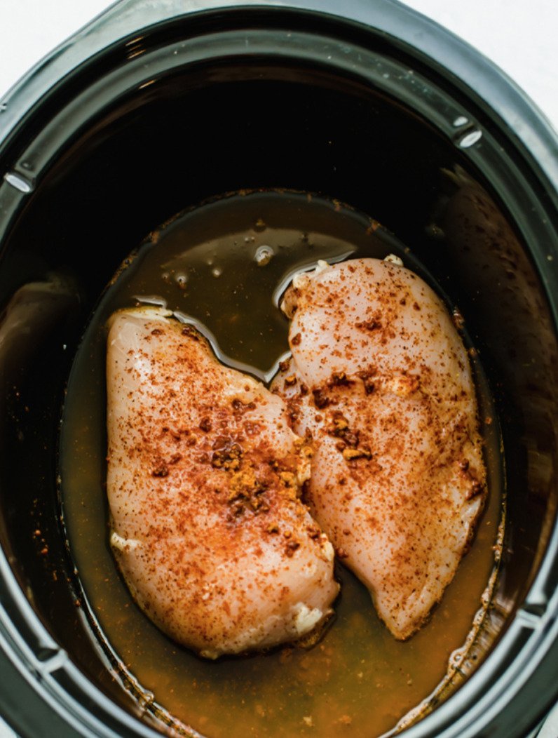 How long does chicken take in the slow cooker?