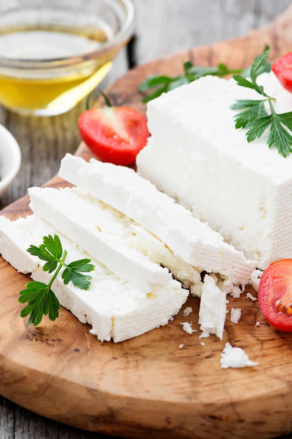 How long does feta keep in the fridge?