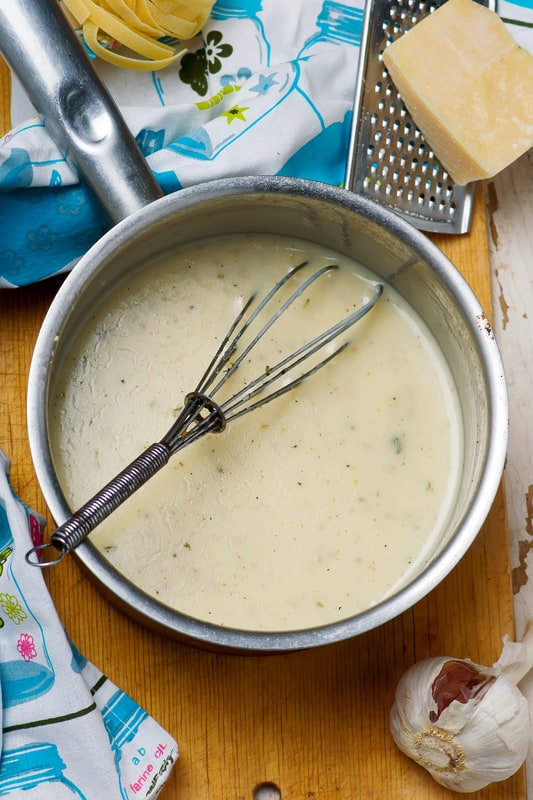 How long does homemade alfredo last in the fridge?