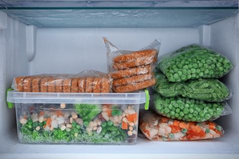 How long does it take for frozen food to deteriorate?