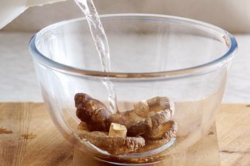 How long does it take to boil dried shiitake?