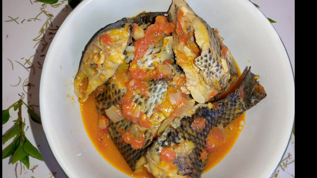 How long does it take to boil fresh fish?