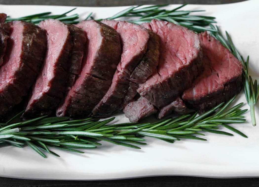 How long does it take to cook a beef tenderloin at 275 degrees?