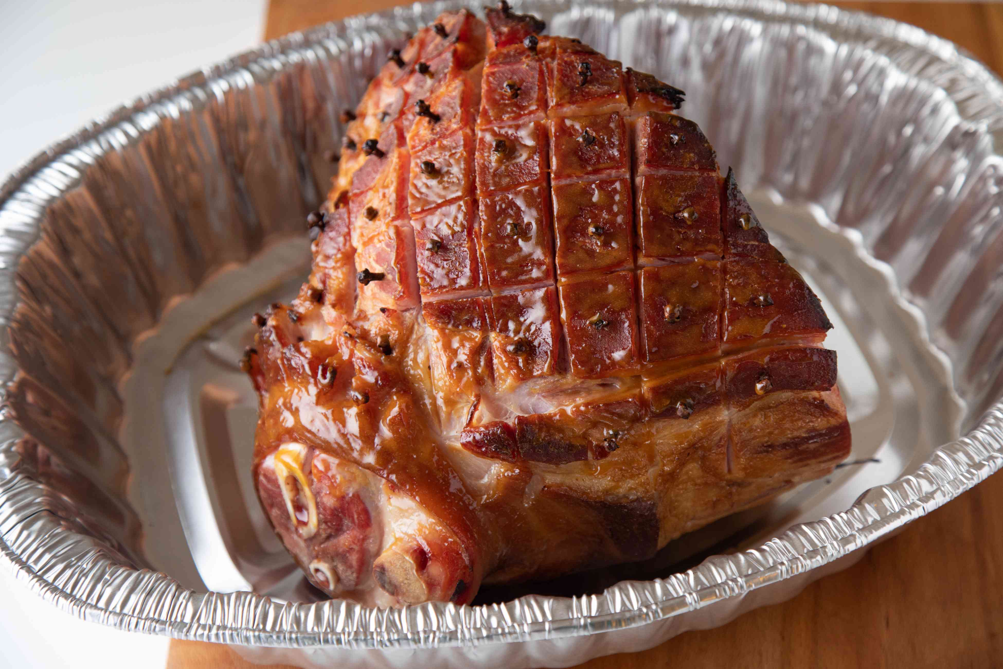 How long does it take to cook a ham in oven?