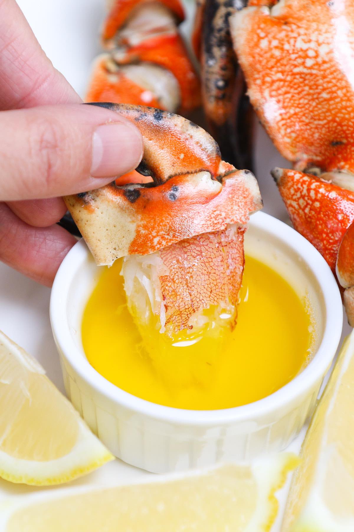 How long does it take to cook crab claws?