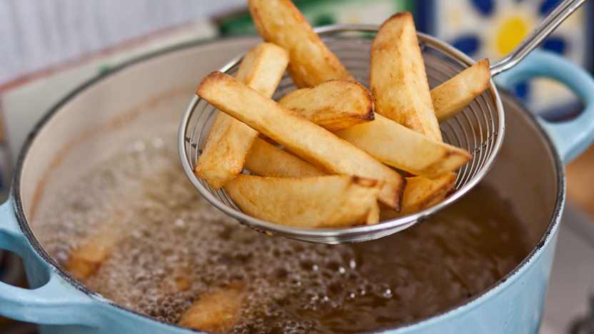 How long does it take to deep-fry a chip?