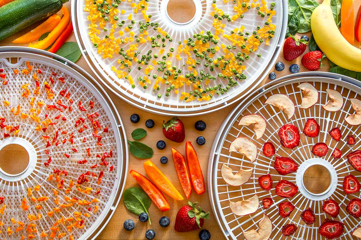 How long does it take to dehydrate food?