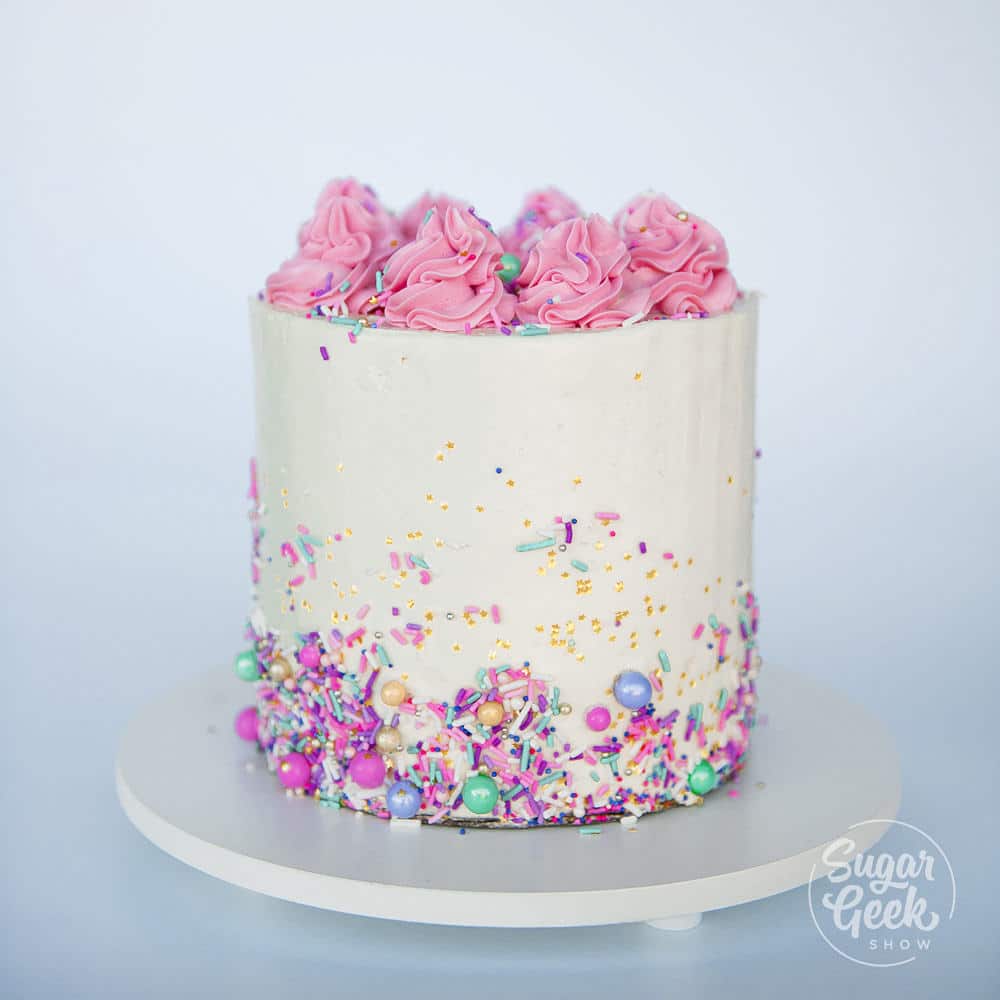 How long does it usually take to decorate a cake?