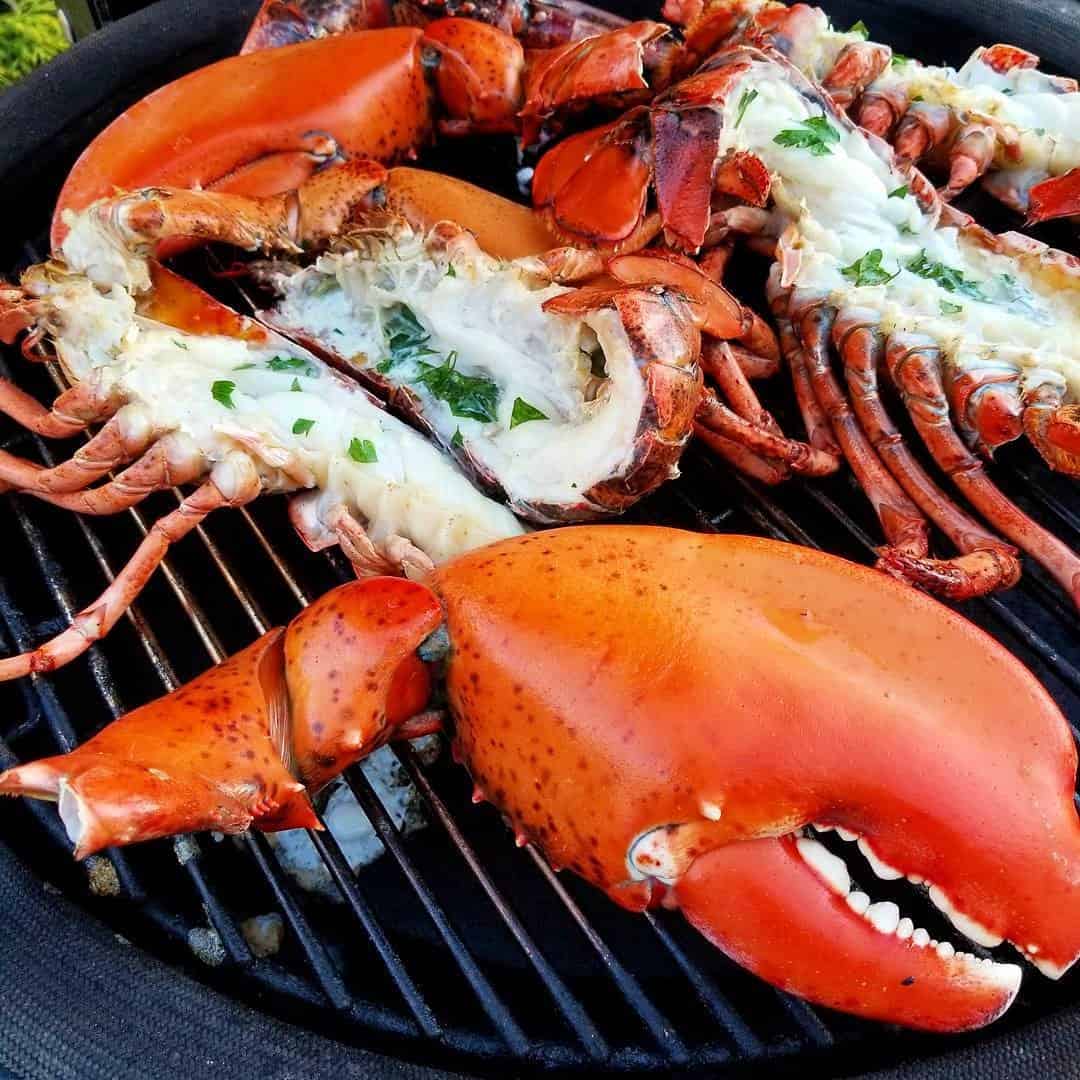 How long does lobster stay on the grill?