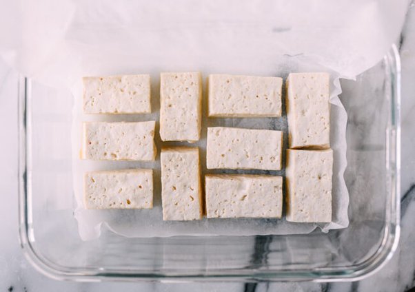 How long does moisture stay in tofu?