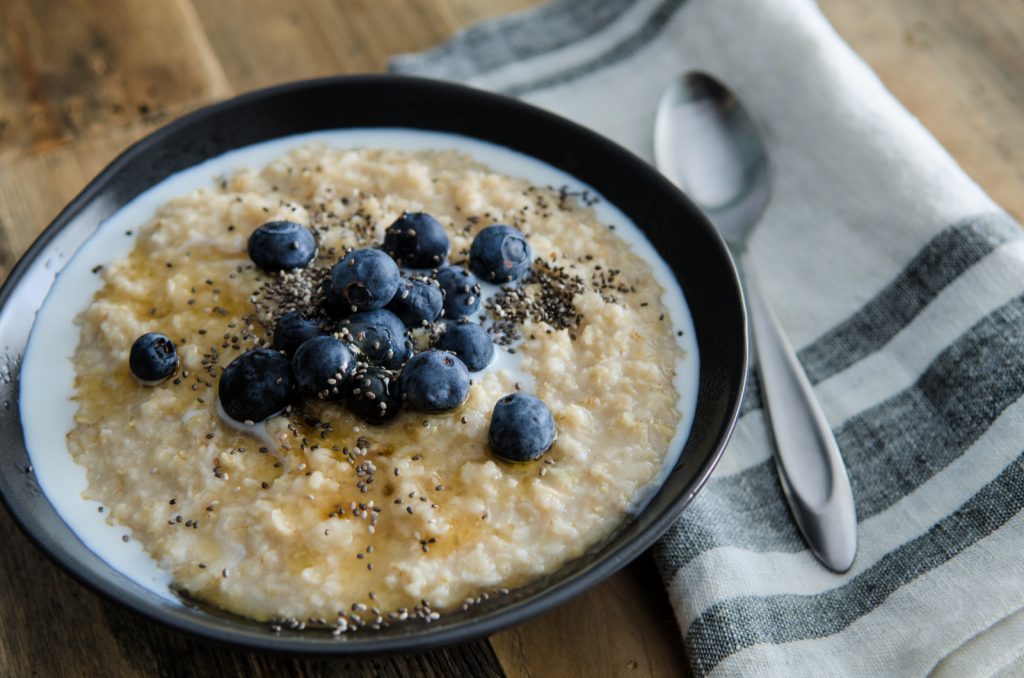 How long does rolled oats take to cook?