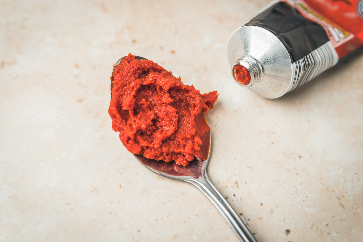 How long does tomato paste stay good in the fridge?