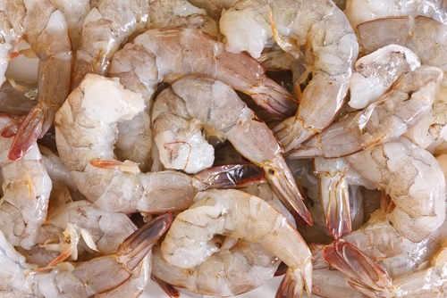 How long does vacuum sealed raw shrimp last in the fridge?