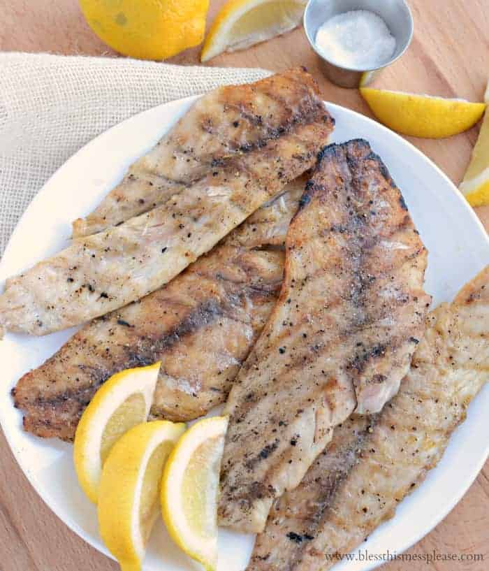 How long grill frozen white fish?