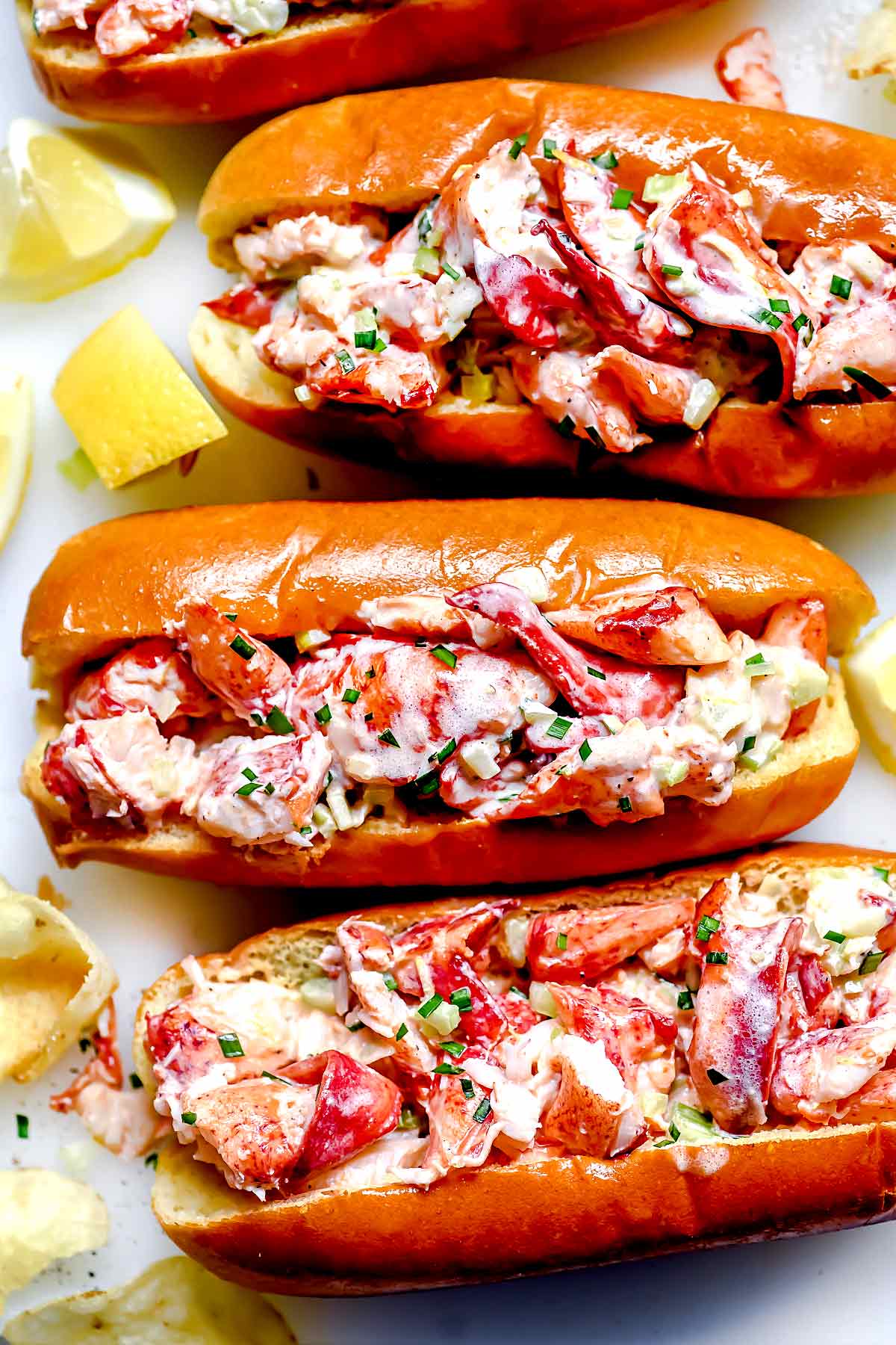 How long is a lobster roll good for?