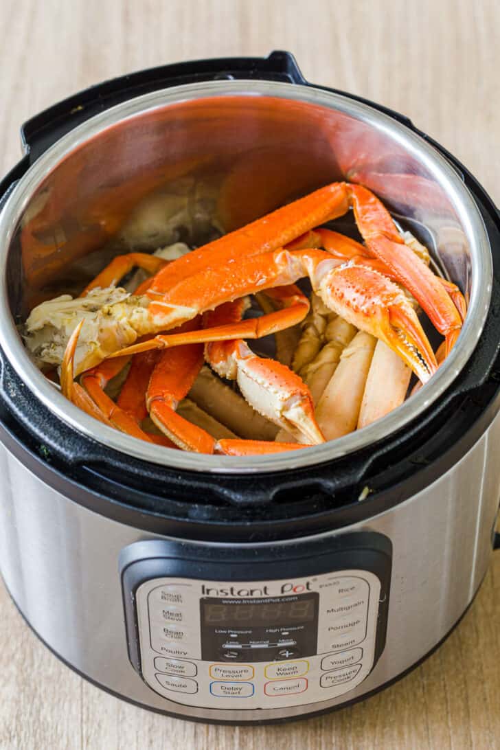 How long to cook crab legs in a crock pot?