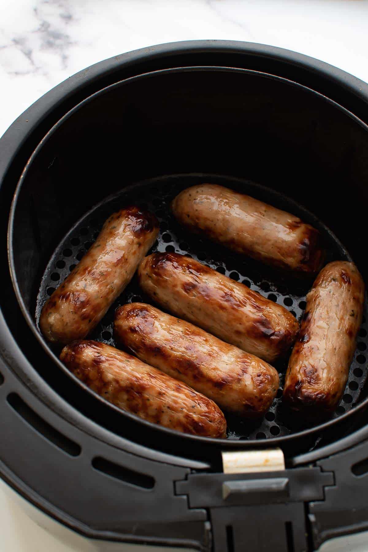 How long to cook sausage in an air fryer?
