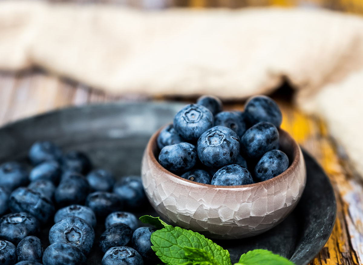 How many blueberries should I eat for brain?