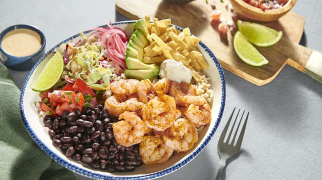 How many calories are in a Baja shrimp bowl from Red Lobster?