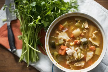 How many calories are in a bowl of thick vegetable soup?