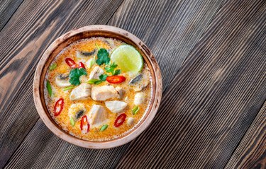 How many calories are in a bowl of Tom Kha soup?