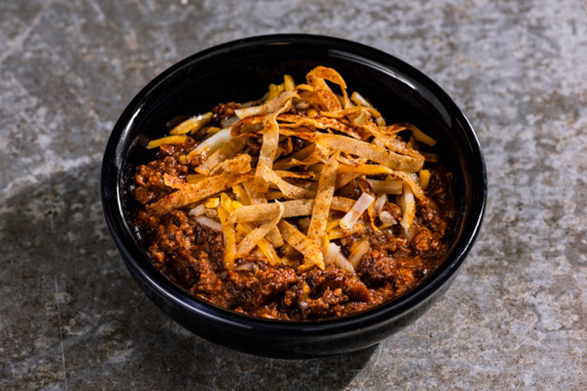 How many calories are in a Chili's Chili Bowl?