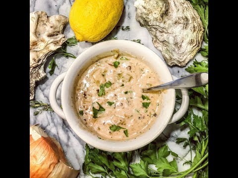 How many calories are in a cup of creamy clam chowder?