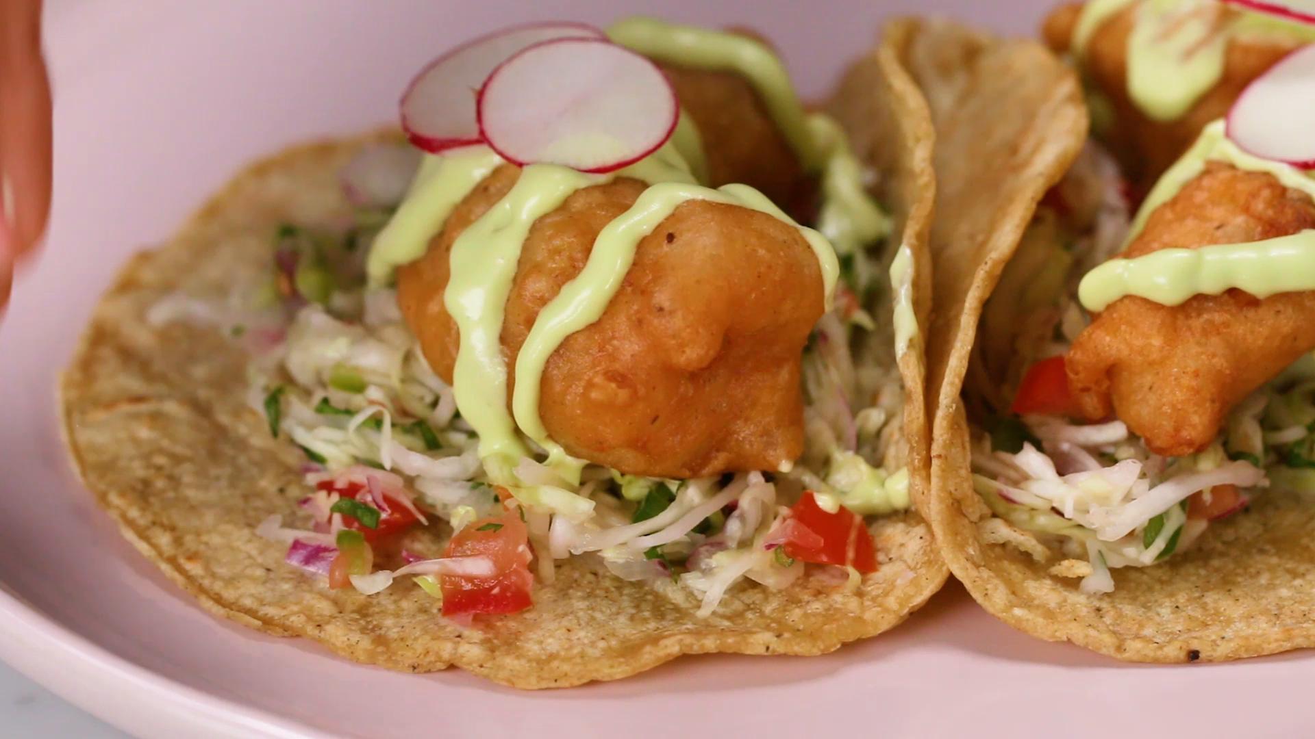 How many calories are in a fried fish taco?