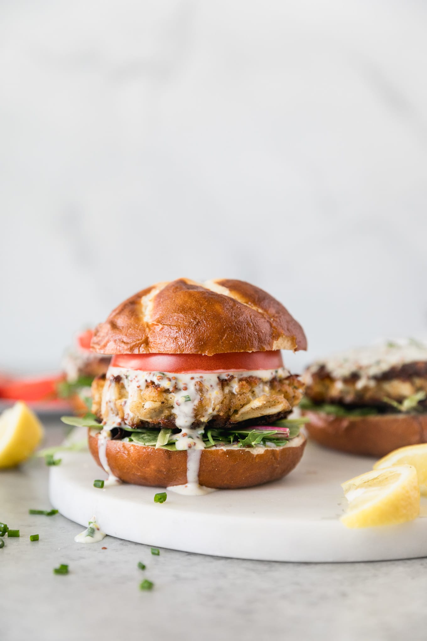 How many calories are in a Maryland crab cake sandwich?