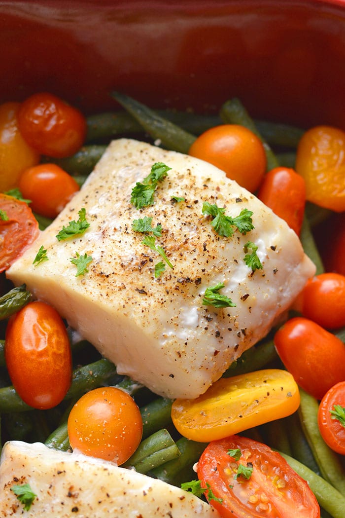How many calories are in baked halibut?