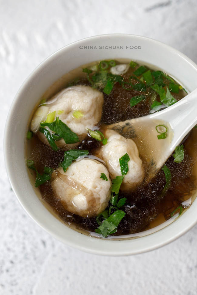 How many calories are in Fish ball soup?