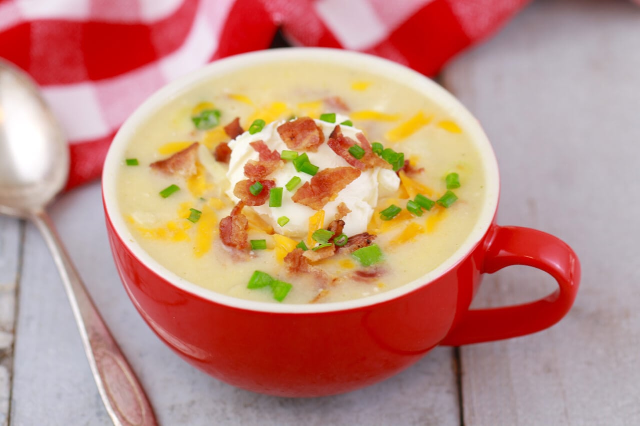 How many calories is in one cup of homemade potato soup?