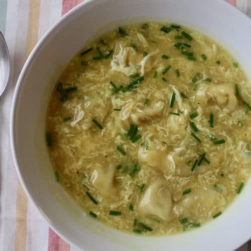 How many carbs are in Egg Drop Wonton Soup?