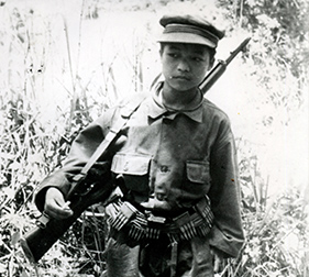 How many Hmong soldiers fought in the Vietnam War?