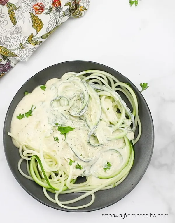 How many net carbs are in homemade Alfredo sauce?