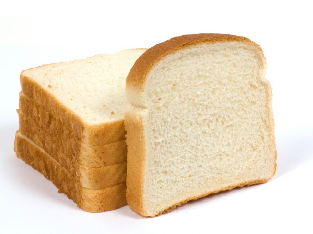 How many net carbs are in white bread?