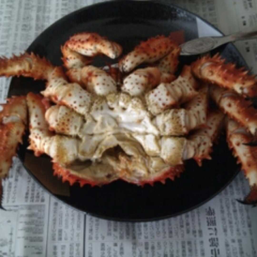 How many ounces is a serving of crab?