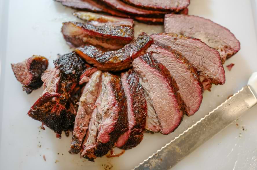 How many people does a 13 lb brisket serve?