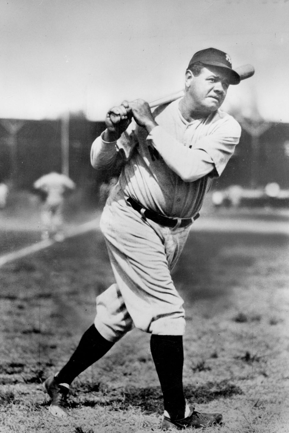 How many times did Babe Ruth set the home run record?