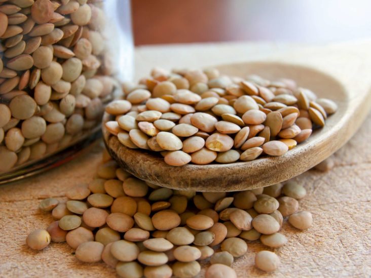 How much calcium is in beans and lentils?