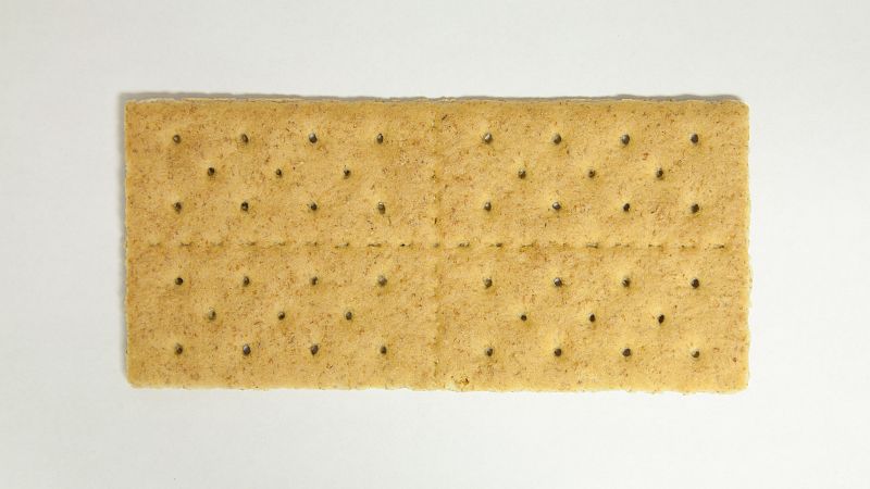 How much does a single graham cracker weigh?