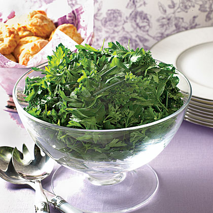 How much is 1/4 cup of parsley chopped?