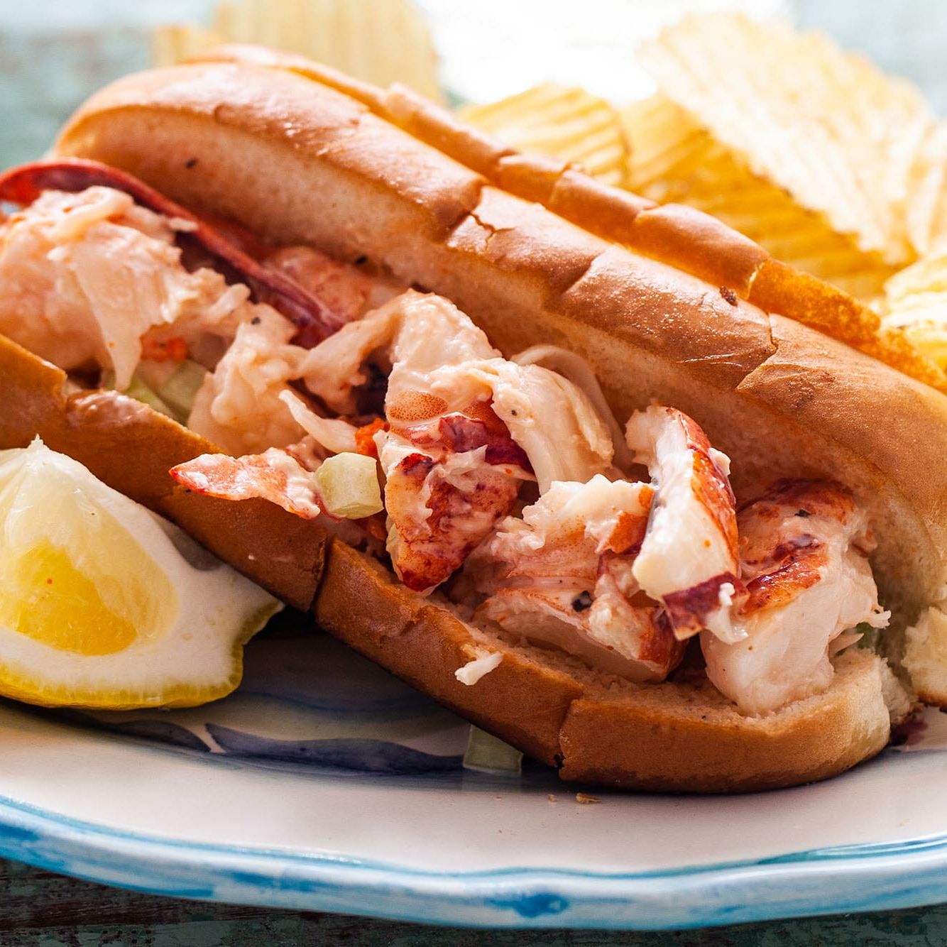 How much lobster do I need for lobster rolls?