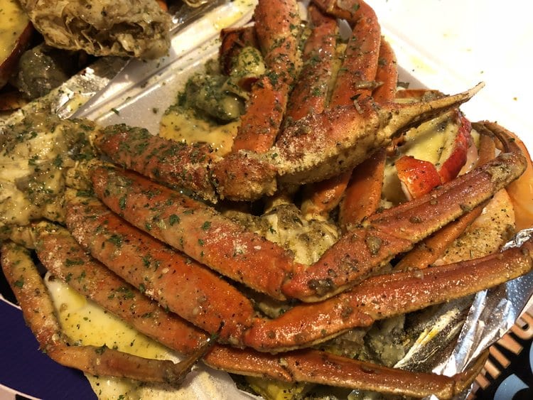 How much meat is in a 2lb crab?
