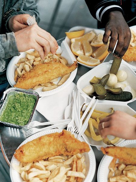 How much oil do I need for fish and chips?