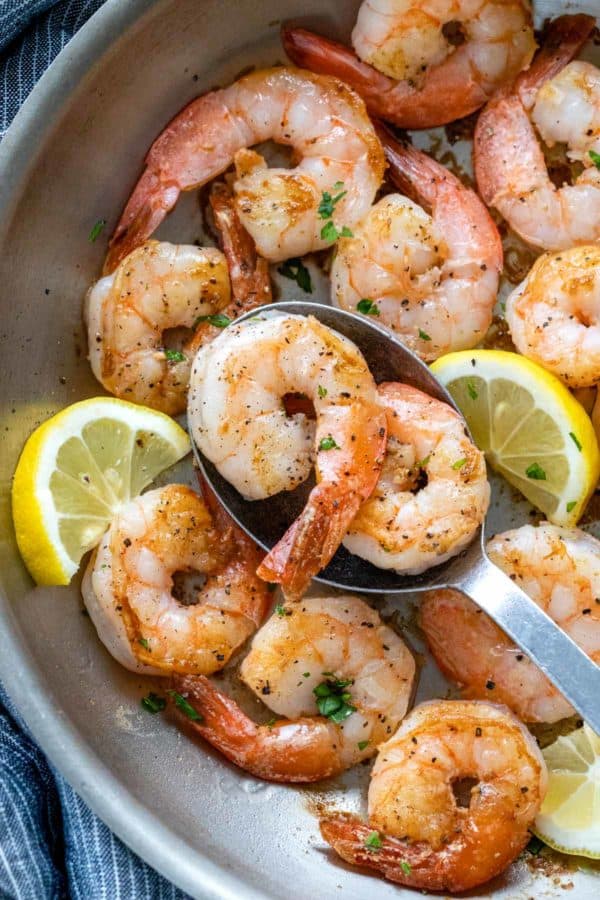 How much oil do you put in shrimp?
