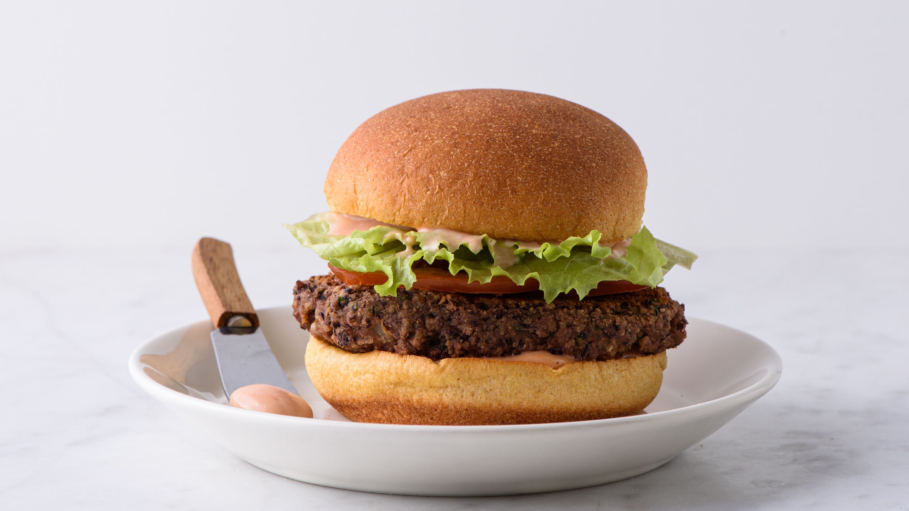 How much protein is in a veggie burger patty?