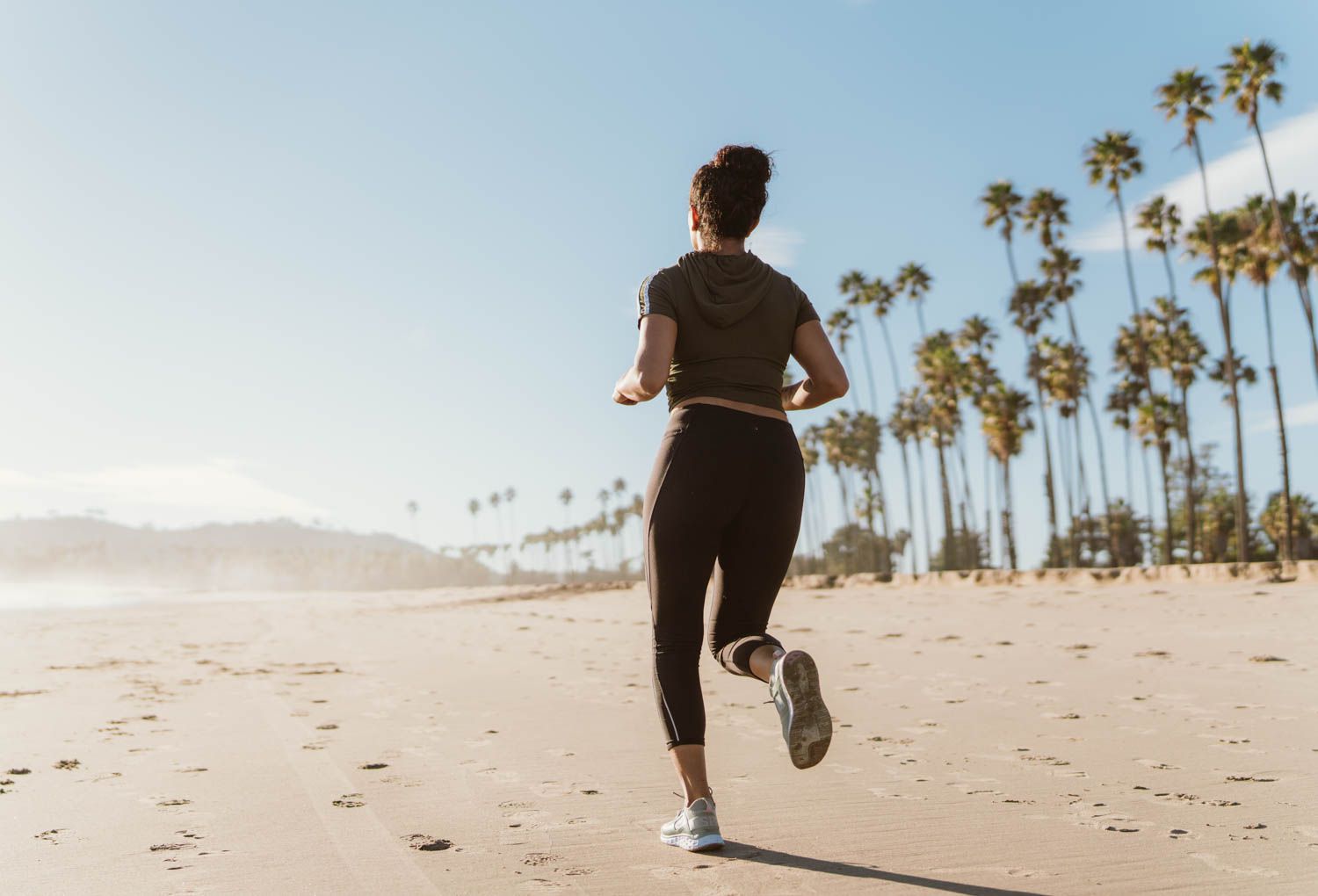 How should I prepare for a morning run?