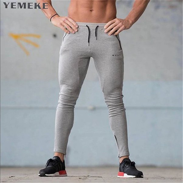 How tight are joggers supposed to be?